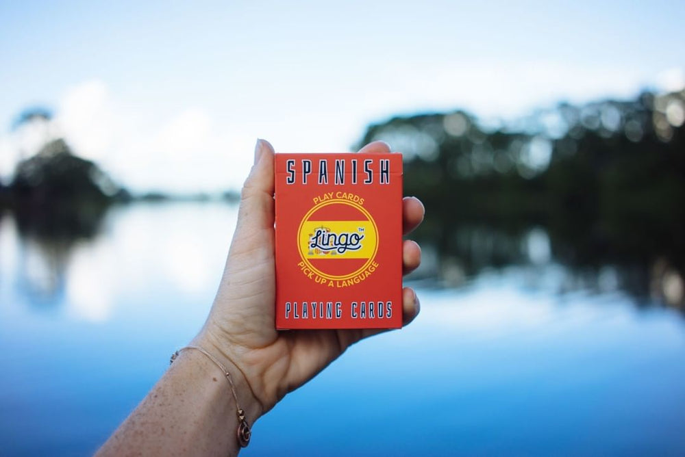 Lingo Cards - Play Cards, Pick Up a Language